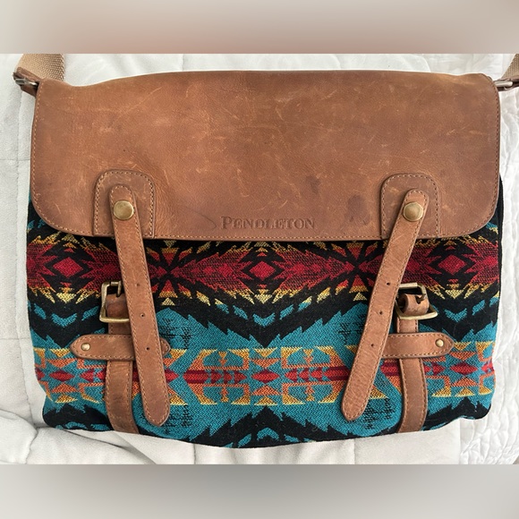 Pendleton | Bags | Pendleton Messenger Bag | Poshmark